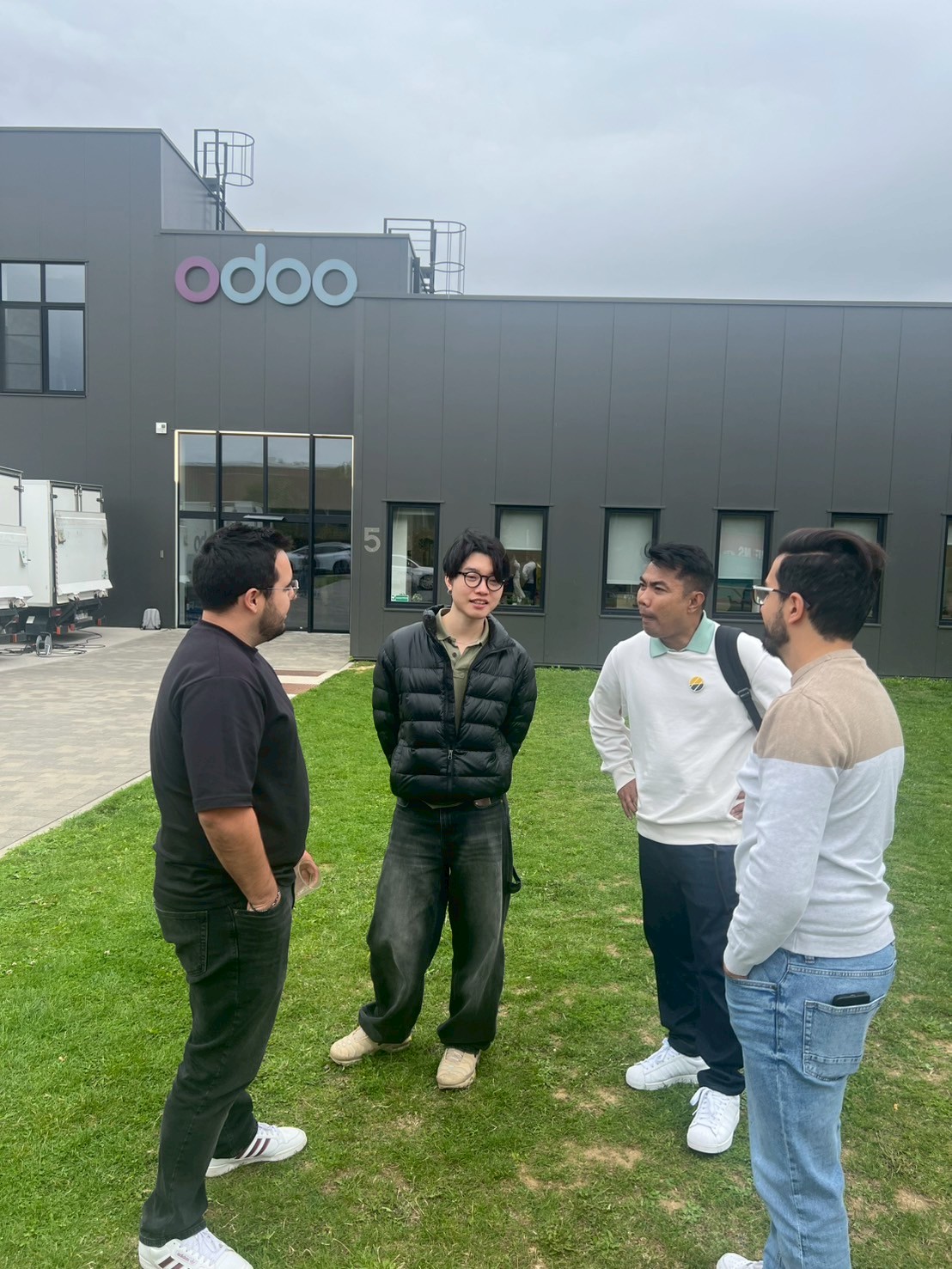 Professional Odoo Team (Official Odoo Partner in Thailand)